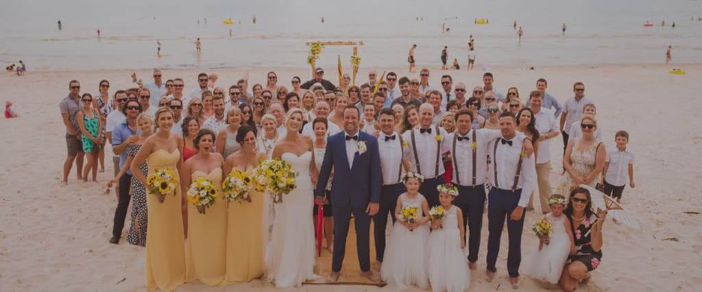 What to Wear on a Beach Wedding? – Married.com.au